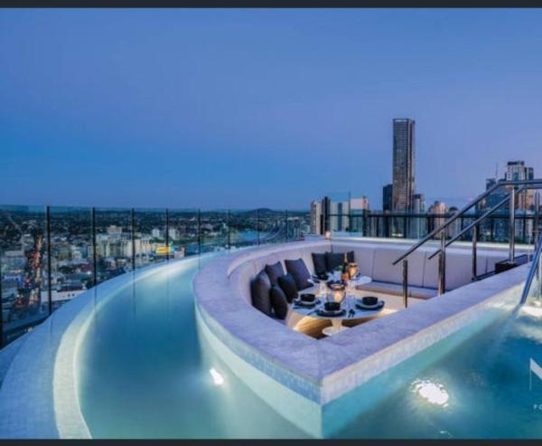 Luxury Apartments W Rooftop Pool Cbd - Brisbane