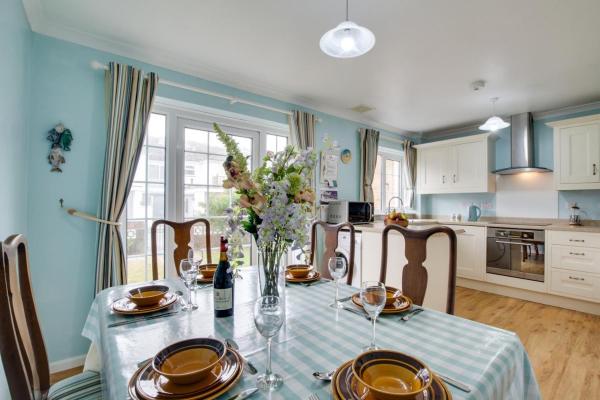 The Moorings - Camborne