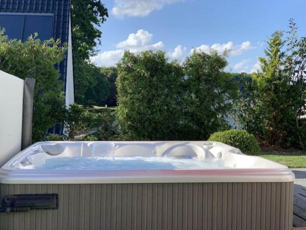 Holiday Home With 2 Bedrooms - Mecklenburgische Seenplatte