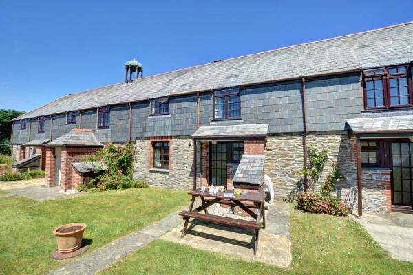 Porghelly Cottage - Constantine Bay