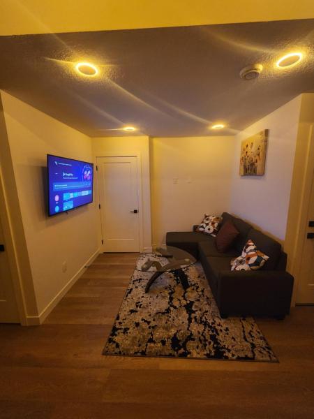 Home In Calgary - Airdrie