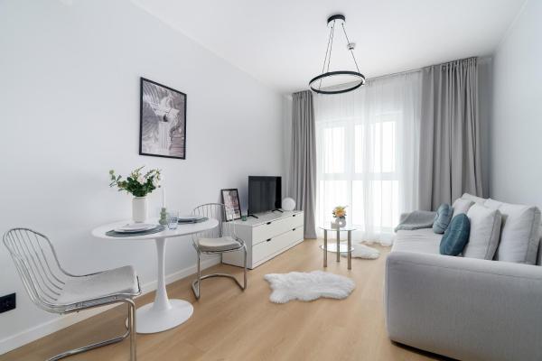 Modern Studio Plac Wolności By Noclegi Renters - Posen
