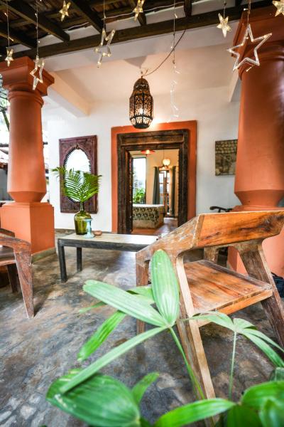 Jardin D'ulysse & Hard Rock - Goa