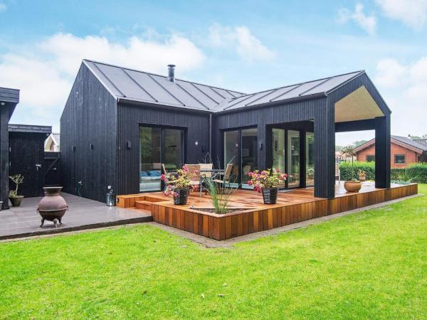 6 Person Holiday Home In Juelsminde-by Traum - Denmark