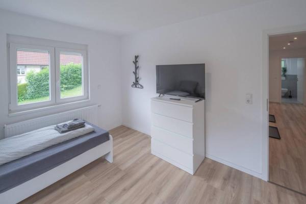 Gäste- Und Monteurwohnung In Schramberg Mit Parkplatz, Wlan, Küche Bis 6 Personen - Sch02 - Schiltach