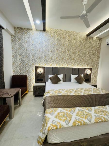 Castle Stay - Lucknow