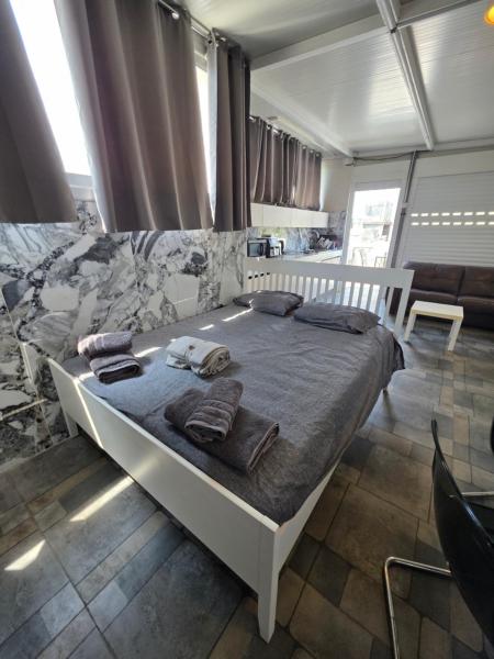 Costas Court - Limassol
