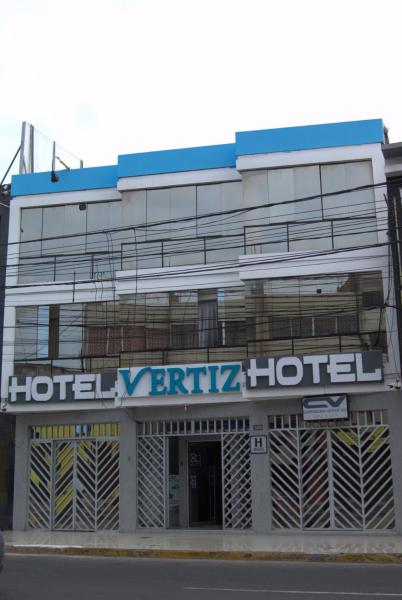 Hotel Vértiz - 桑塔省
