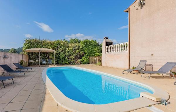 Gorgeous Home In Cessenon Sur Orb - Creissan