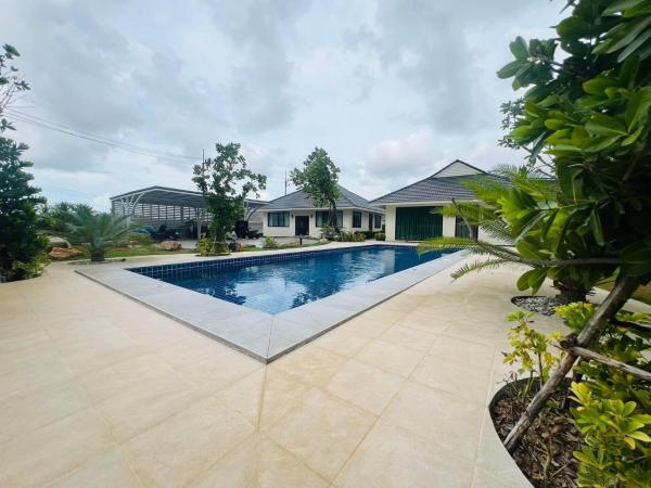 Baan Sam Roi Yot Mountain View Pool Villa - Kui Buri