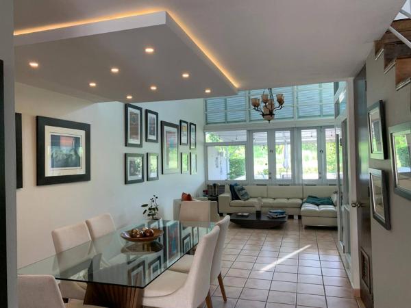 Villa Merchan - 8 Guests - 4br & 4 Bathrooms - Dorado