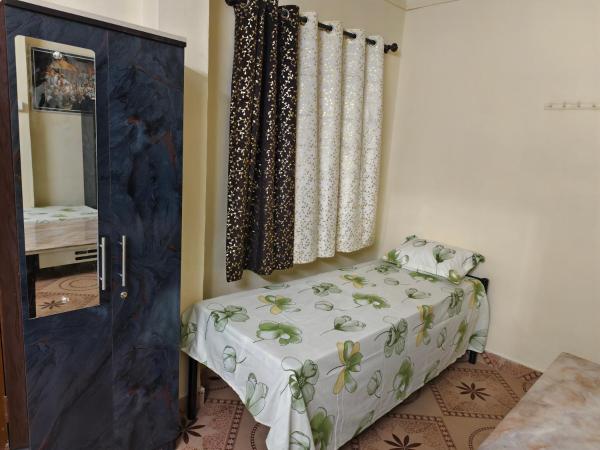 Stay In - Pune (India)