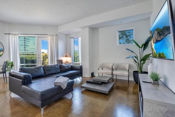 3 Bedroom Corner Suite - Orlando, FL