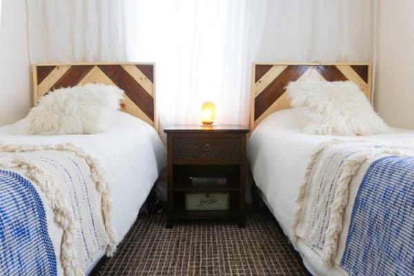 Private Classy 2nd Flr 3 Bed Apt Near Downtown - Litchfield, CT