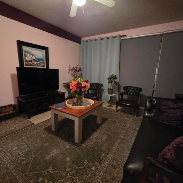 2 Bedroom Spacious Apartment - Potchefstroom