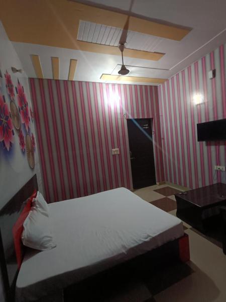 The White Rose Hotel Andrestaurant - Kurukshetra