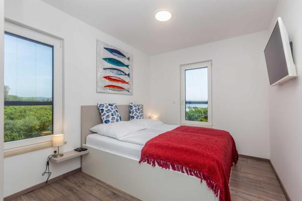 Apartments Luca - Punat