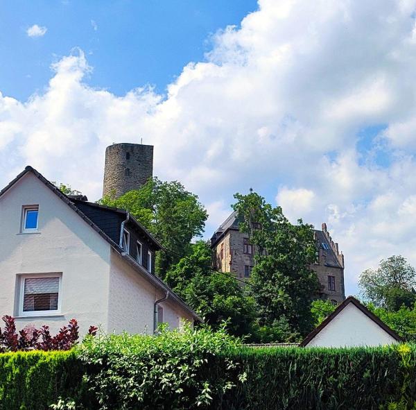Unterkunft4you-ferienhaus-zum-burgfried - Bad Homburg