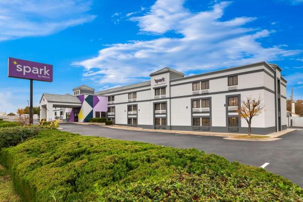 Spark By Hilton Wichita East - Kansas (State)