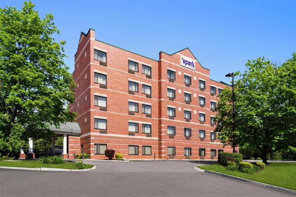 Spark By Hilton Woburn Boston - Melrose, MA