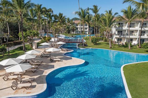 Wyndham Alltra Punta Cana All Inclusive Resort - 