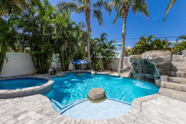 Island House - Siesta Key, FL