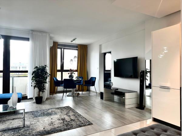 Podwale 2 Apt 31 - Self Check-in 20h - Parking & Lift - Wrocław