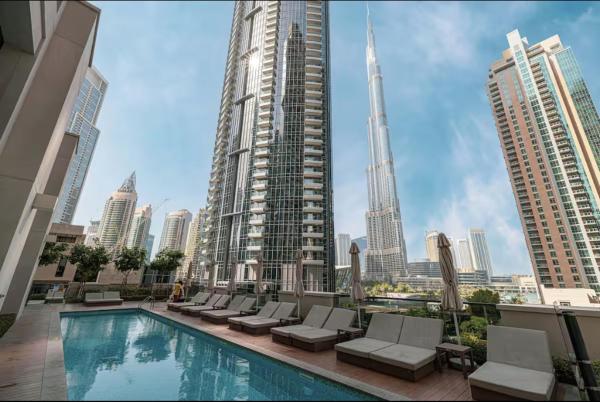 Restay Homes At Act Towers By Emaar - Pool Access With Burj View Included - Luxury Apartments In Downtown - Dubai