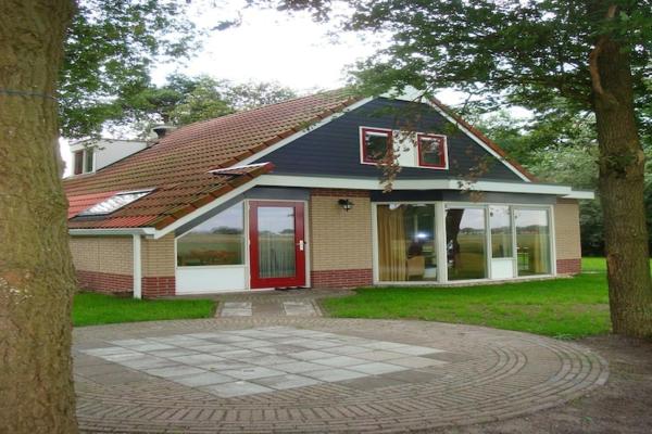Restful Holiday Home In Lemele - Ommen
