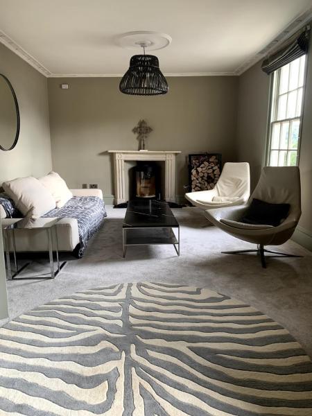 Gorgeous Georgian Townhouse - Moffat