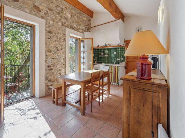 Holiday Home In Tautavel Near Gorges & Museum - Languedoc-Roussillon