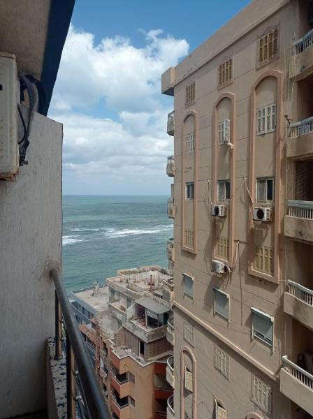 Luxury Apartment Sea View Family Rentals شقه ثاني نمره من البحر للعائلات فقط - Alejandría