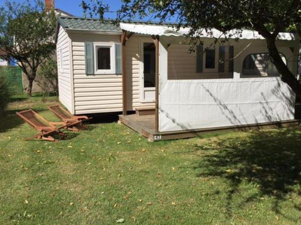 Mobil-home Avec Terrasse - 4 Personnes, 2 Chambres - Api-1-52-302 - France