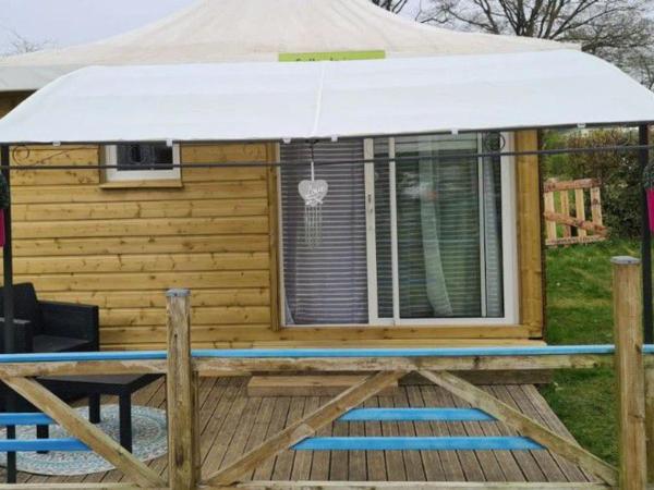 Chalet Intime Avec Terrasse Pour 2 Personnes - Api-1-52-420 - Alta Normandia