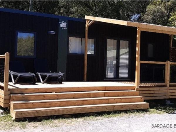 Mobil-home Confortable Avec Terrasse, 3 Chambres, 6 Couchages - Api-1-52-492 - Aizenay