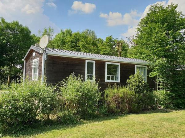 Mobil-home 6 Pers Avec Terrasse à Chaillé-les-marais - Api-1-52-499 - Marans