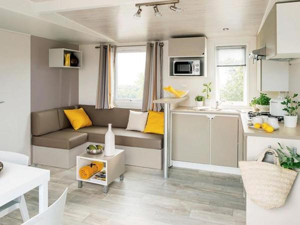Mobil-home 6 Pers. Avec Terrasse - Api-1-52-774 - Séné