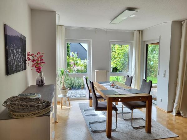 Ferienwohnung Mit Gartenblick - Freudenberg