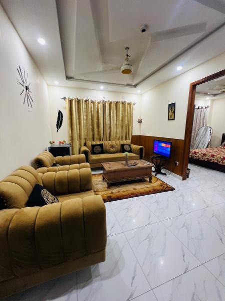1 Bed Furnished Apartment Flat Bahria Town Rwp Isb - パキスタン