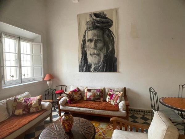 Riad Sidi Magdoul - As-Suwajra
