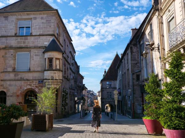 Superbe Appartement Neuf Curiste Moderne - Luxeuil-les-Bains