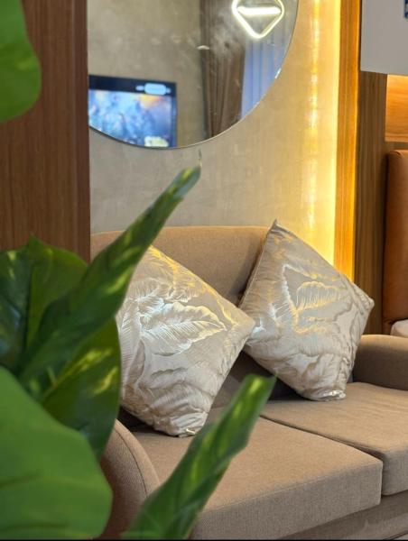 Suite Solara - Jtower Residences Behind Sm Jmall - Compostela