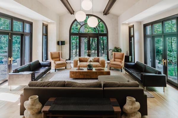 Paces Palazzo--a Buckhead Mansion - Marietta, GA