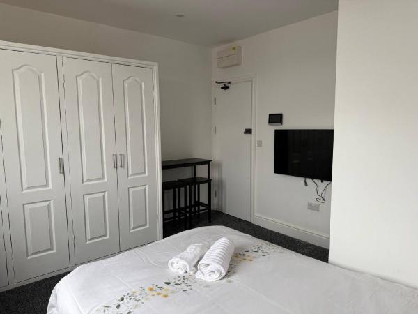 Peaceful Luton Apartment Close To Airport Amenities - Luton