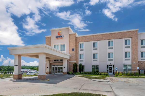 Comfort Suites West Omaha - 오마하