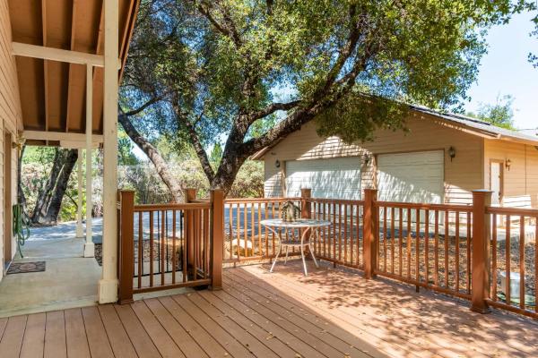 Groveland 2br Home - Mountain Retreat - Groveland, CA