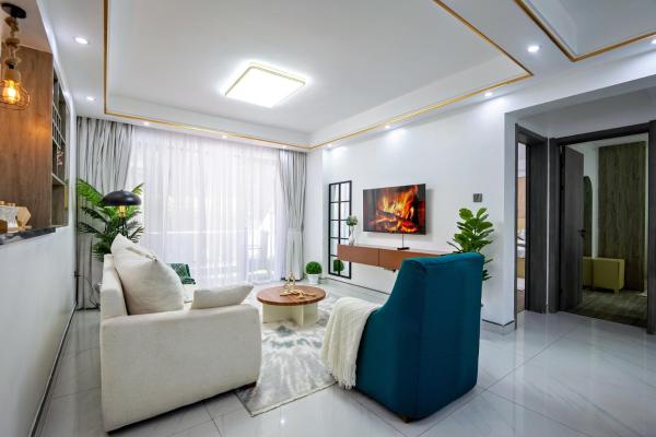Rustic Haven Homes Executive 2br, Air Conditioning, 3 Mins Walk To Yaya Center, 200mbps Wifi, Gym & Parking - Nairobi