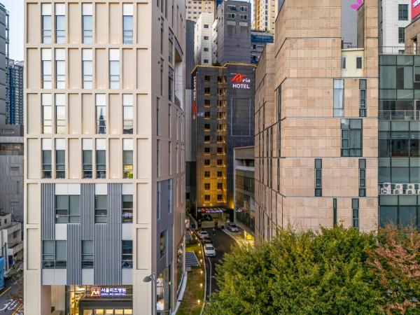 Cheonho Aria Hotel - 평내동