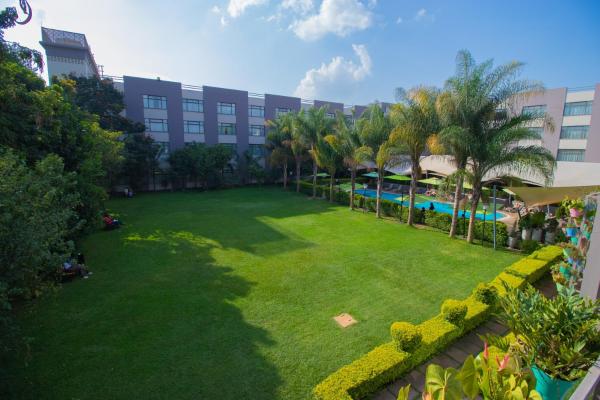 Tamarind Tree Hotel - Nairobi