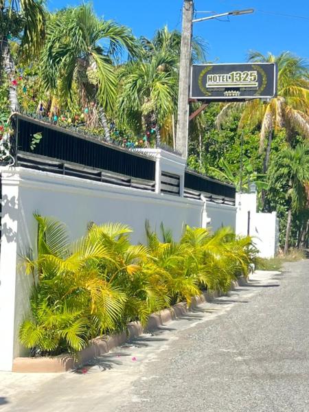 Hotel1325 - Dominican Republic